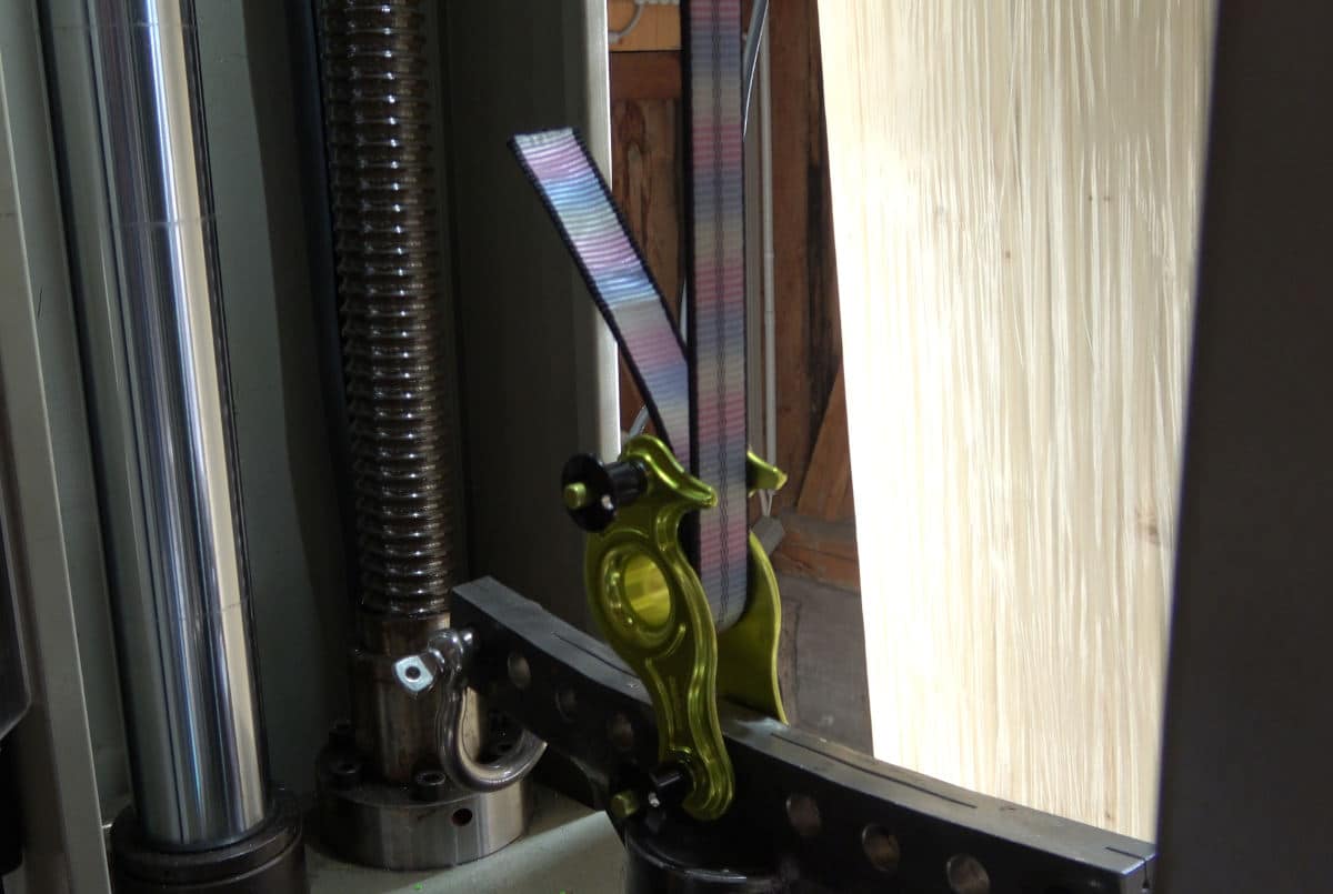 Permanent highline setup breaking strength tests